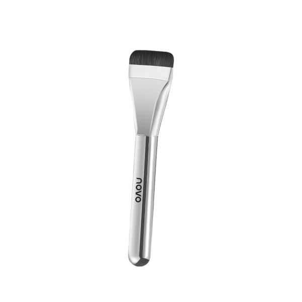 NOVO - Streak-Free Line-Shape Foundation Brush - 1pezzo